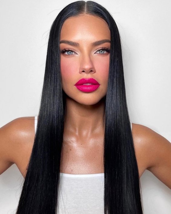 Tutorial with Adriana Lima: From a natural look without makeup to ...