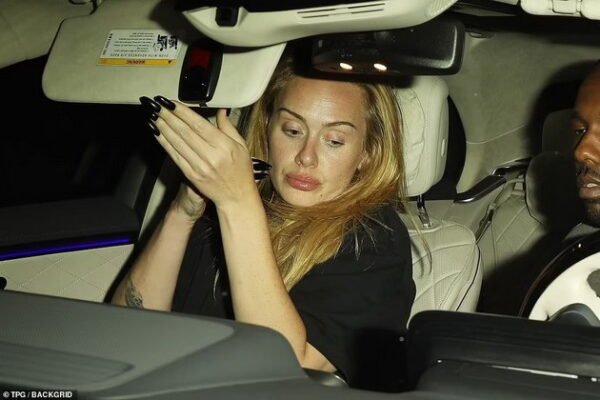 Adele enlarged her lips and completely changed her appearance ...